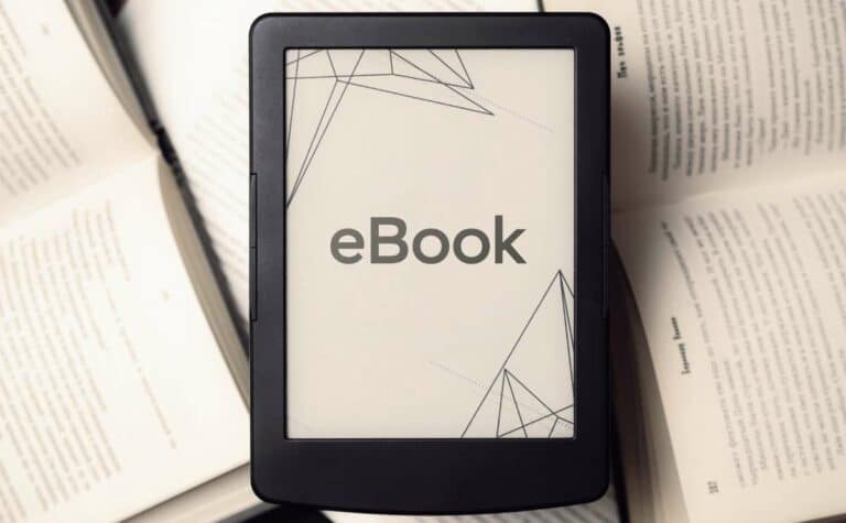 Nook vs Kindle: How Do These E-Readers Stack Up?