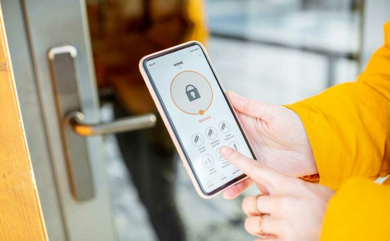 E911 - What Is Enhanced 911, How Does It Work & More (FAQ)